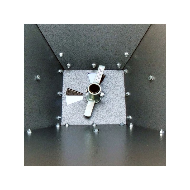 Jansen SW-200 – Večnamenski vlečni priključek za vse letne čase